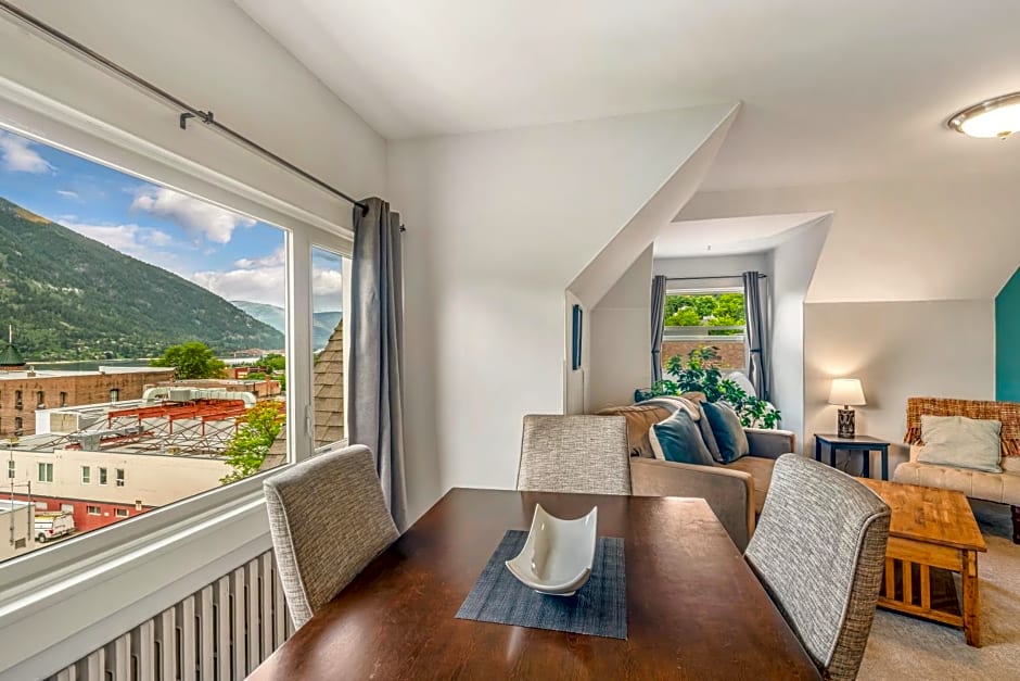 Cloudside Hotel | Reservations Center