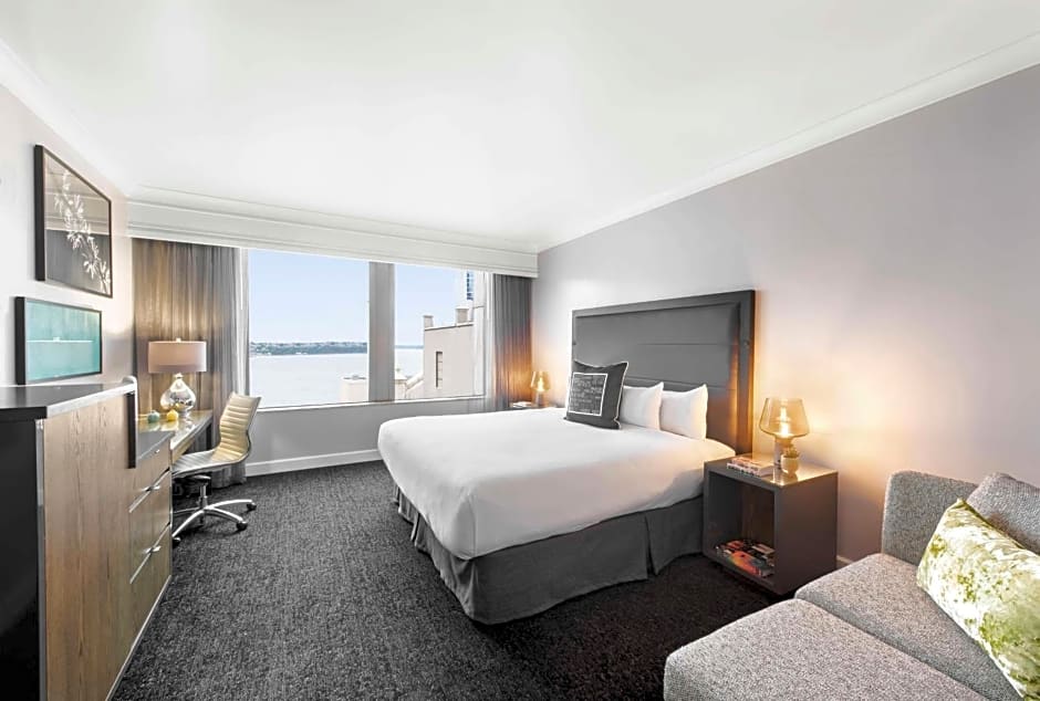 Hilton Motif Seattle