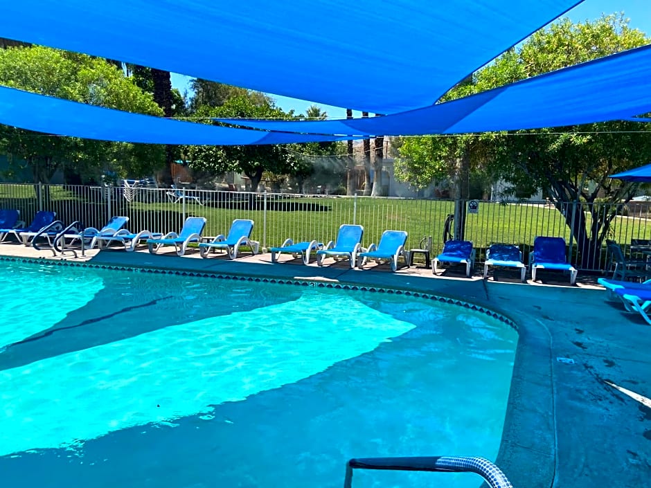 CCBC Resort Hotel - A Gay Men's Resort