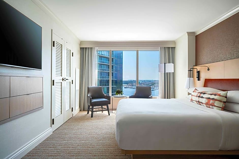 Baltimore Marriott Waterfront | Reservations Center