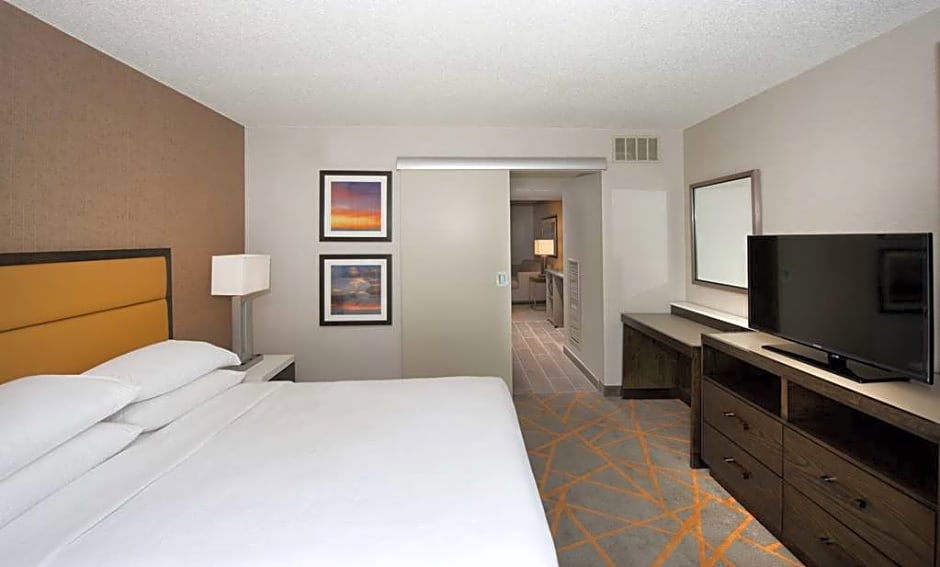 Embassy Suites by Hilton Cincinnati Northeast Blue Ash