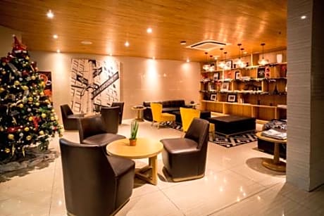 Madison 101 Hotel + Tower - Guest Reservations