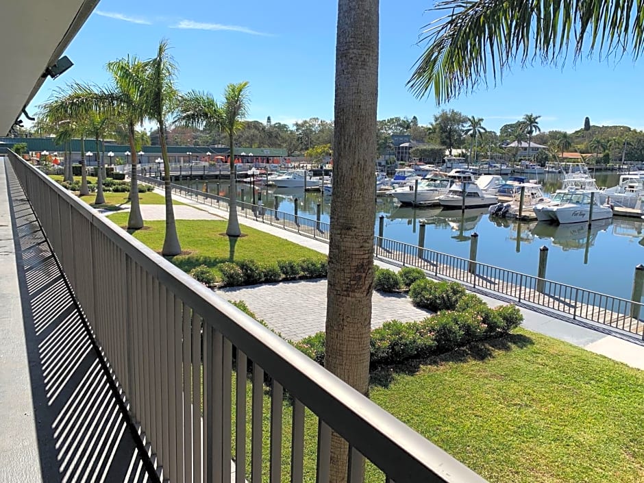 Ramada by Wyndham Sarasota Waterfront | Reservations Center