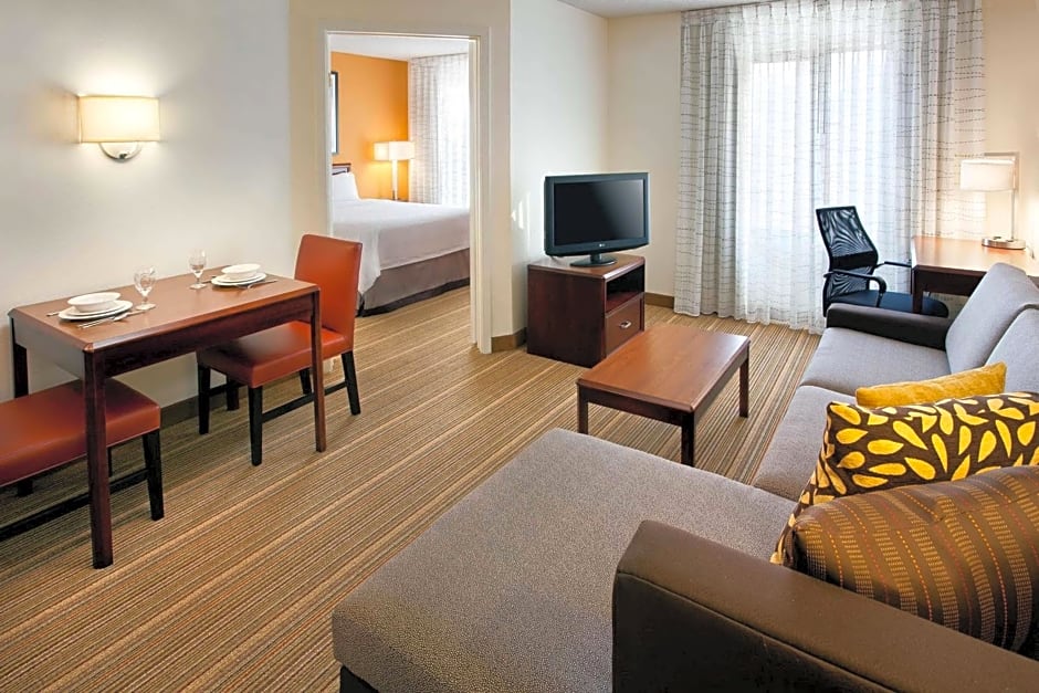 Sonesta ES Suites San Antonio Downtown Alamo Plaza