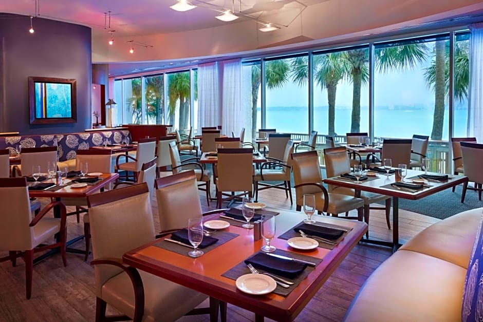 Clearwater Beach Marriott Suites On Sand Key | Reservations Center