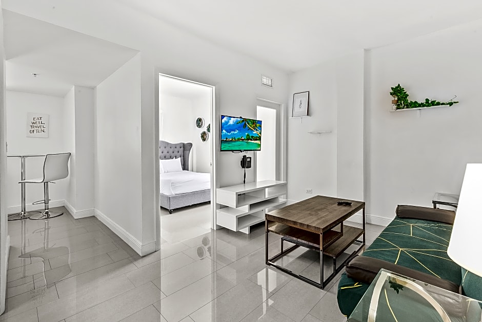 Hotel Belleza Miami Beach