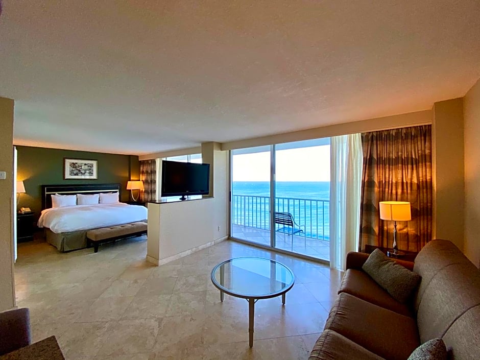 Radisson Suite Hotel Oceanfront | Reservations Center