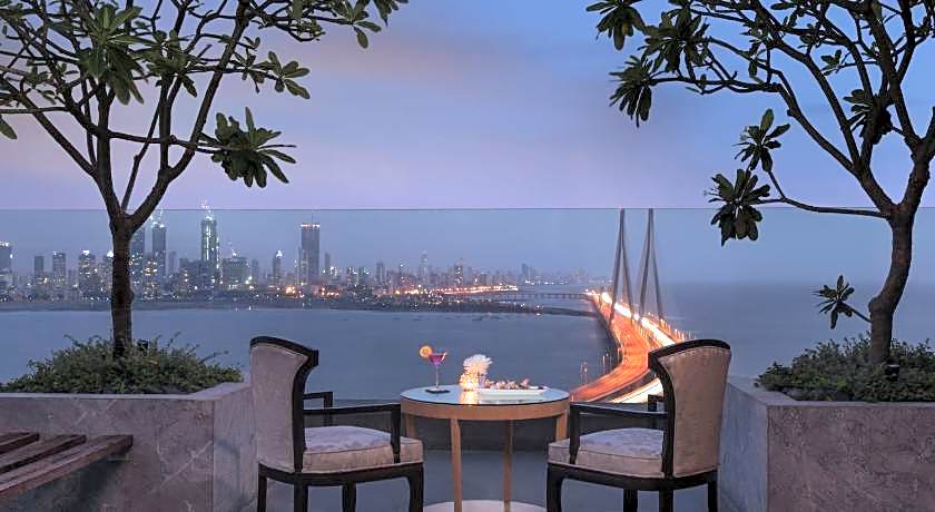 Taj Lands End
