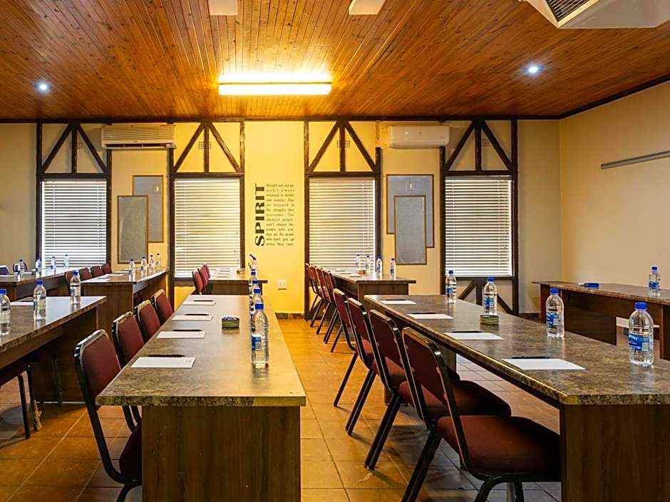Kuruman Lodge
