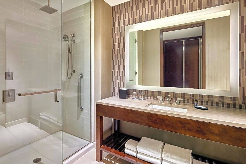 The Westin Phoenix Downtown