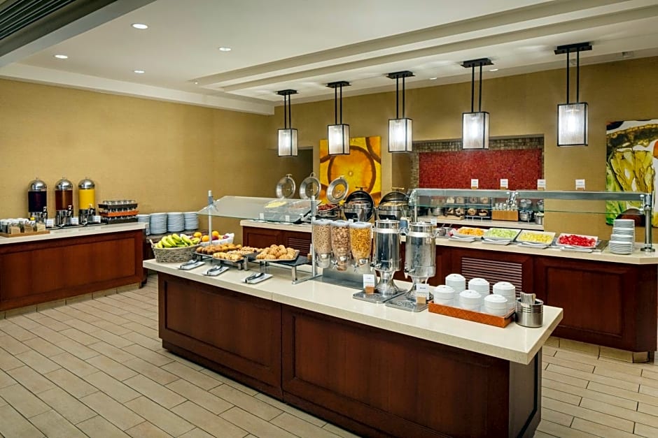 DoubleTree By Hilton Hotel Boston North Shore