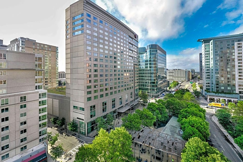 Renaissance by Marriott Boston Waterfront Hotel | Reservations Center