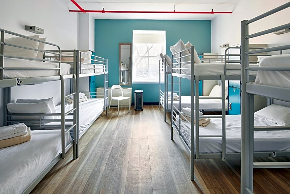 HI NYC Hostel