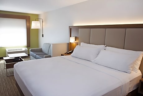 Holiday Inn Express & Suites Greenwood Mall - Guest Reservations