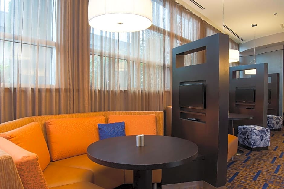 Courtyard by Marriott Columbia Downtown at USC
