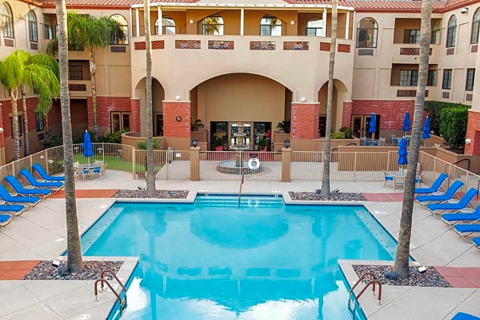 Hilton Vacation Club Varsity Club Tucson | Reservations Center