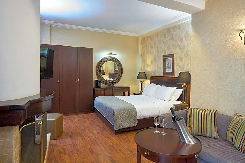 Olympus Mediterranean Boutique Hotel