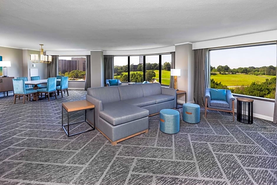 DoubleTree By Hilton Hotel Tulsa At Warren Place | Reservations Center