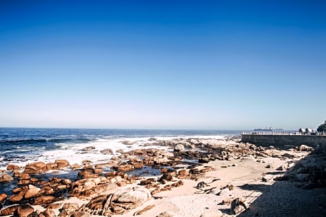 Bantry Bay Suite Hotel - Guest Reservations