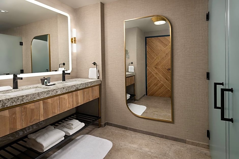 The Otis Hotel Austin, Autograph Collection®