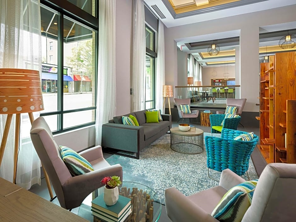 Hampton Inn & Suites Atlanta Decatur/Emory - Guest Reservations