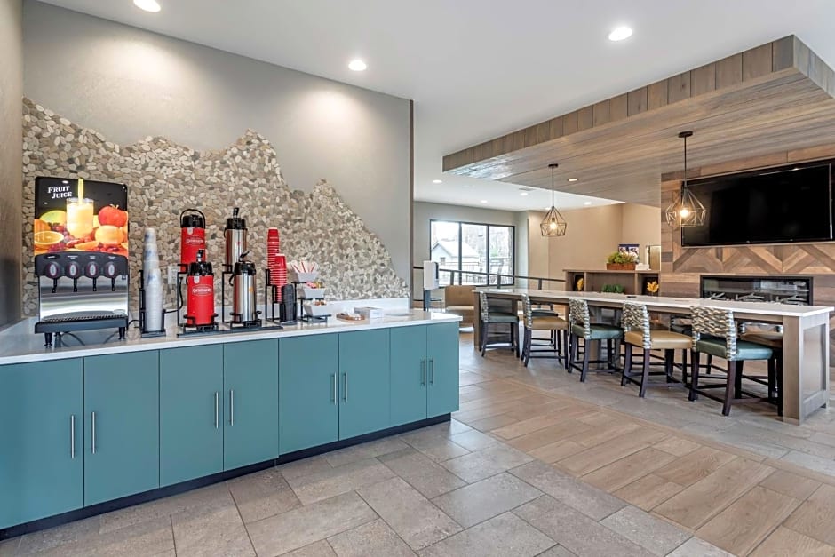 Best Western Plus Apple Valley Lodge Pigeon Forge | Reservations Center