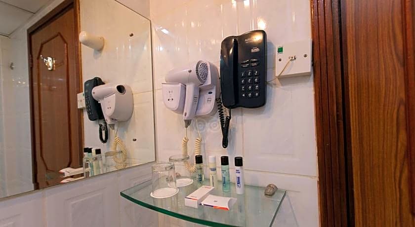 Fortune Karama Hotel