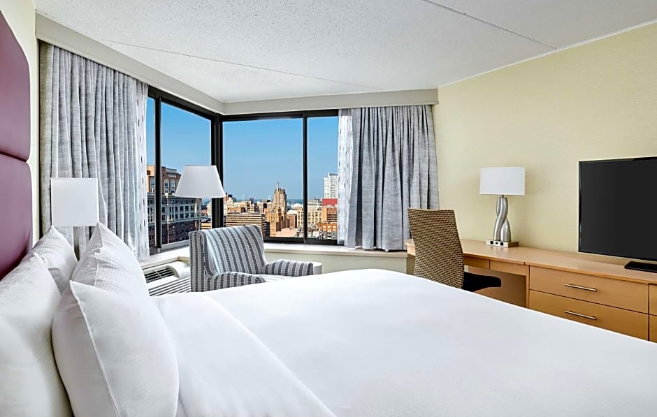 DoubleTree by Hilton - Philadelphia Center City