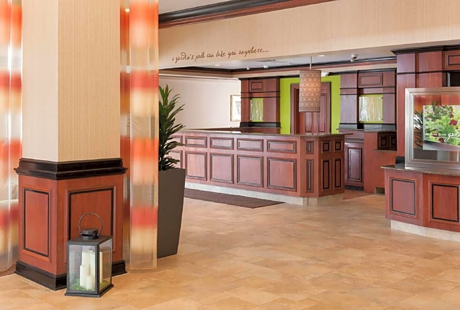 Hilton Garden Inn Merrillville | Reservations Center