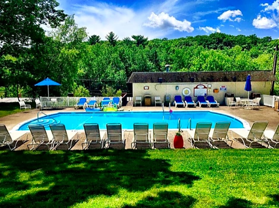 Cove Haven Resort | Reservations Center