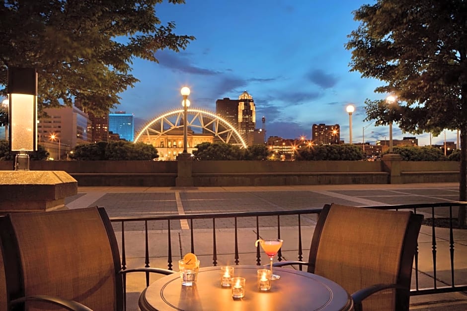Embassy Suites By Hilton Hotel Des Moines-On The River