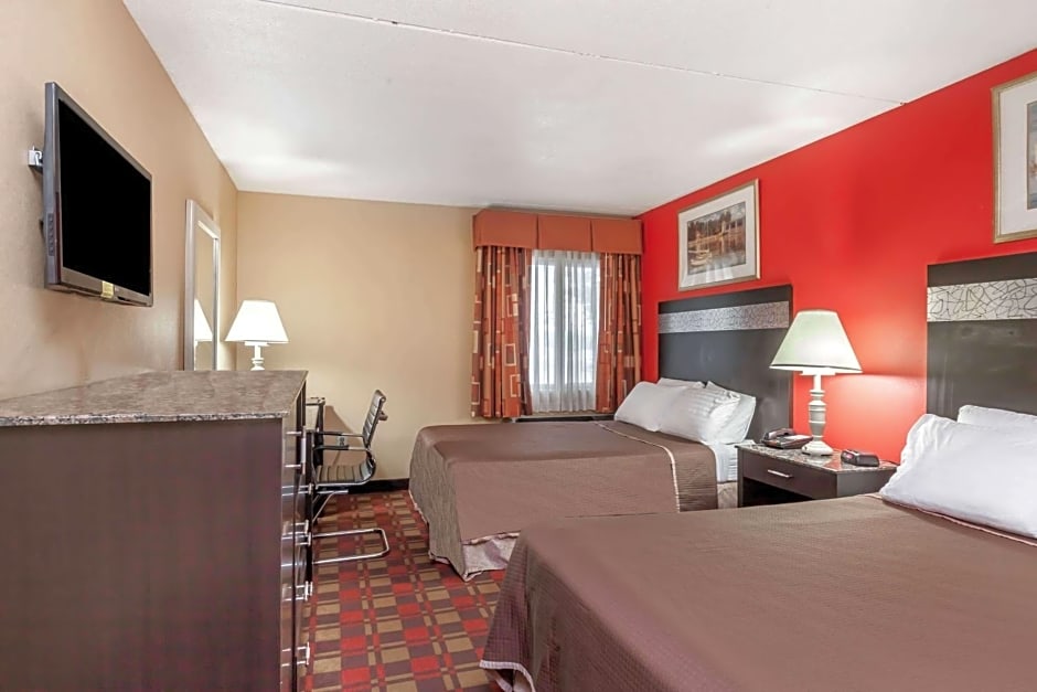 Howard Johnson Hotel by Wyndham Newark Airport