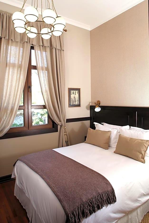 Hotel Boutique Castillo Rojo