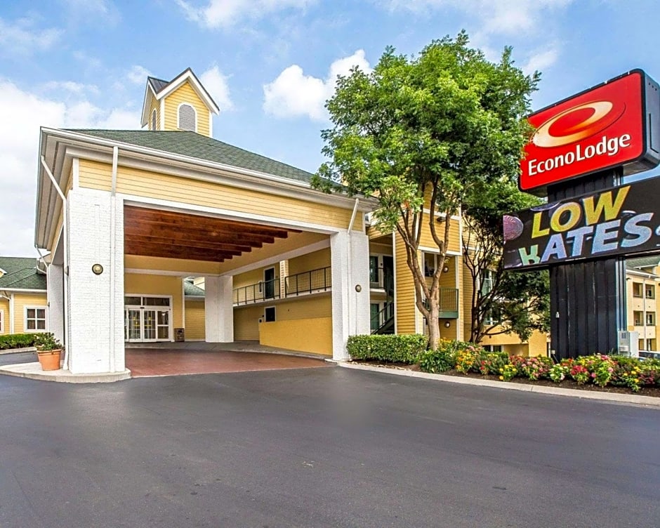 Econo Lodge Pigeon Forge Riverside