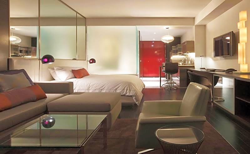 Palms Place One Bedroom Suite 1220 sqft