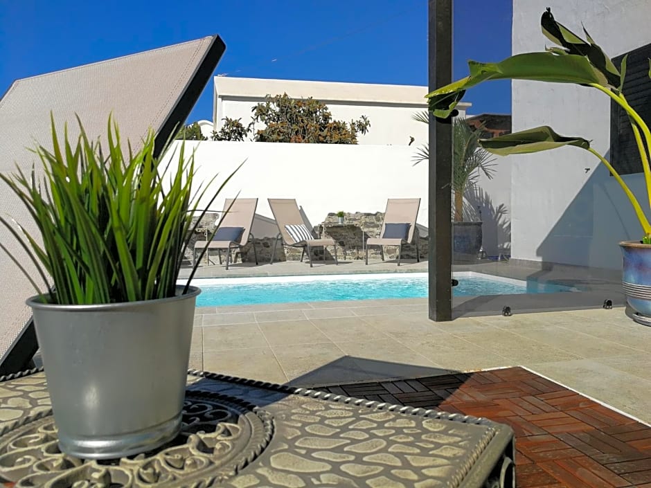 MAGMA Rooms Playa Honda