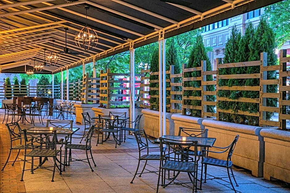 Philadelphia Marriott Downtown | Reservations Center