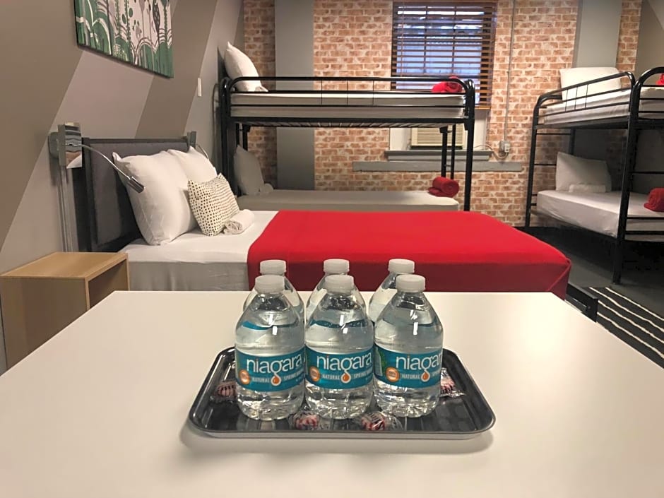 Chicago Getaway Hostel