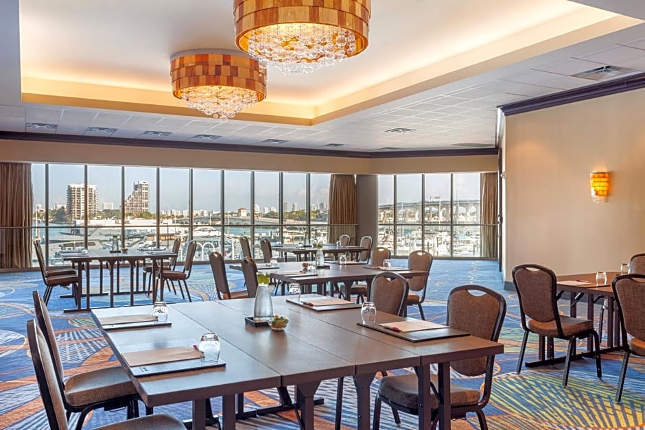 Miami Marriott Biscayne Bay | Reservations Center
