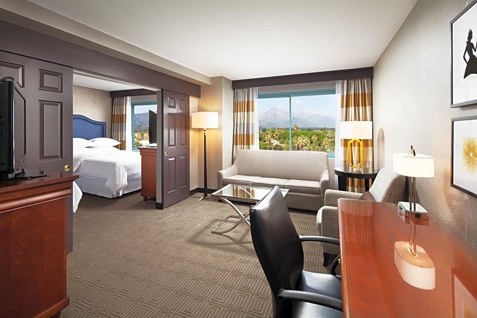 Sheraton Fairplex Suites & Conference Center