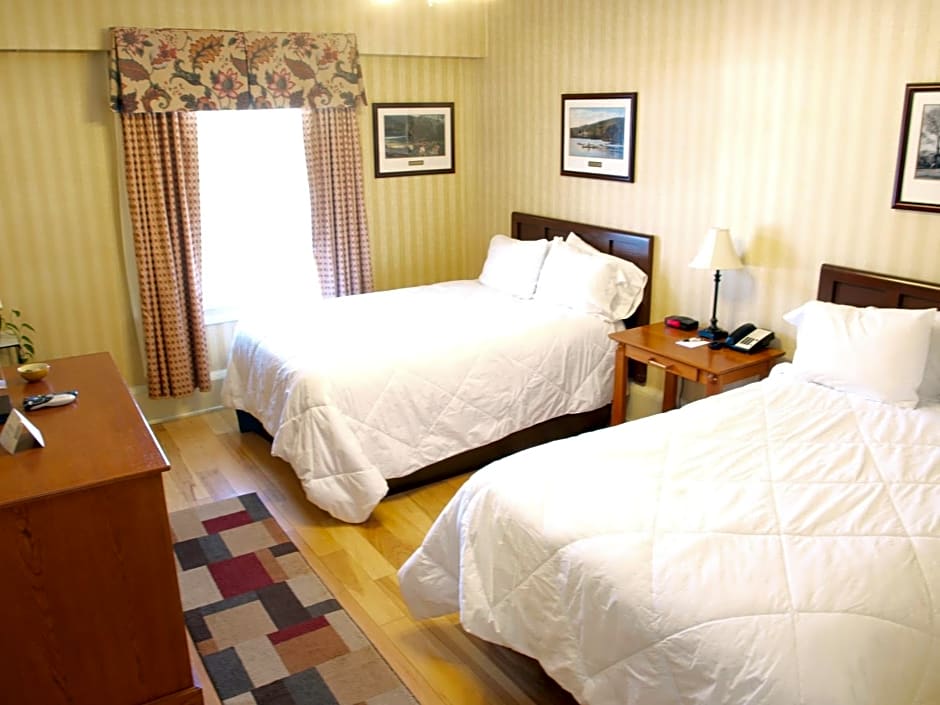 Shawnee Inn and Golf Resort
