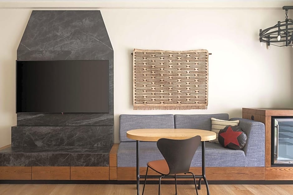 Hyatt Regency Lost Pines Resort | Reservations Center