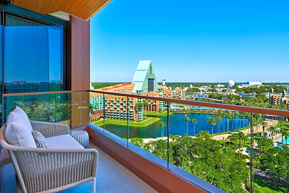 Walt Disney World Swan Reserve | Reservations Center