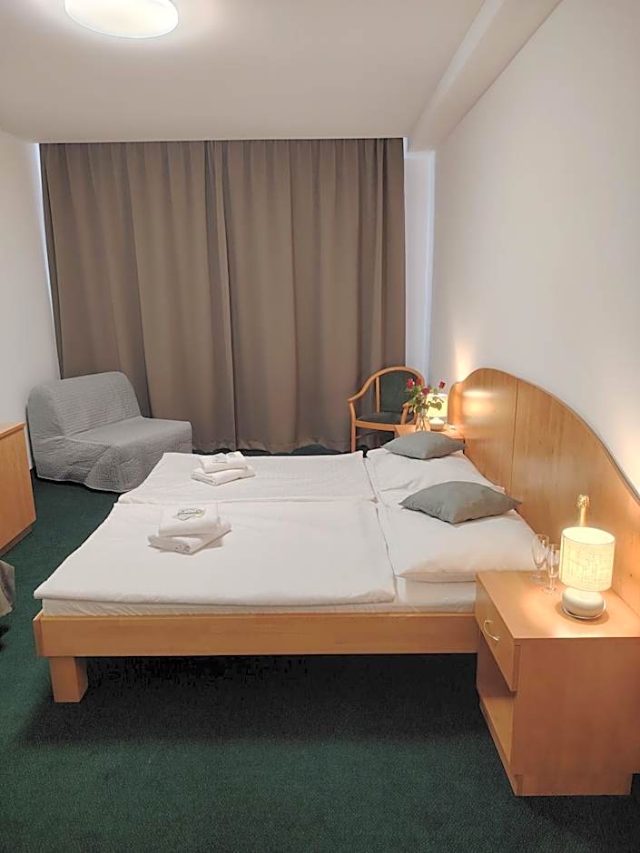 Hotel Legie