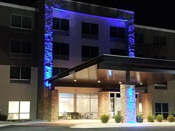 Holiday Inn Express Hotel & Suites Decatur | Reservations Center