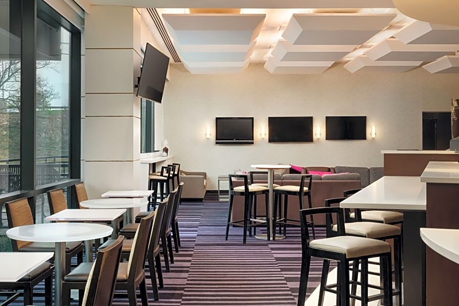 Courtyard by Marriott New York JFK Airport
