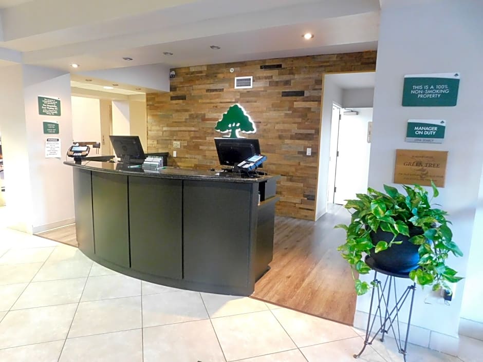 GreenTree Inn & Suites Pinetop - Guest Reservations