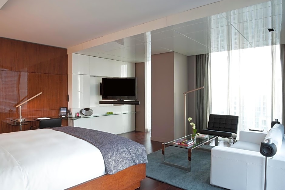 Hotel Beaux Arts, Autograph Collection by Marriott