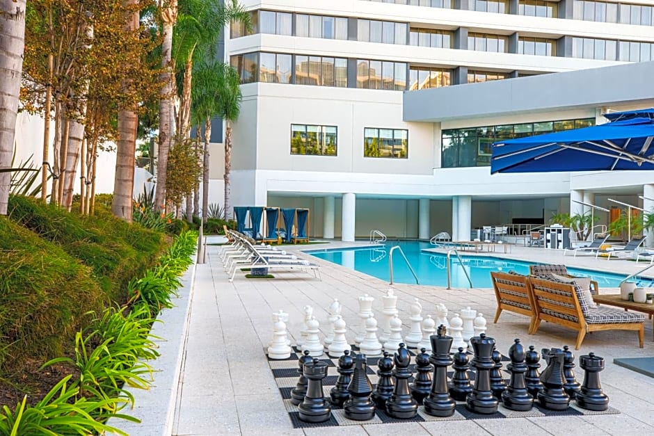 Irvine Marriott | Reservations Center