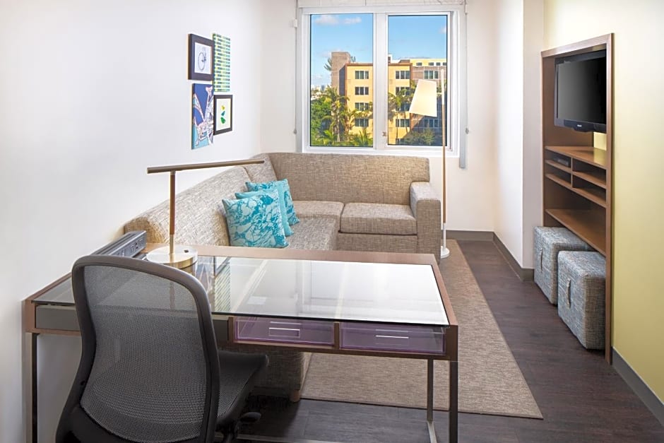 Element Miami International Airport